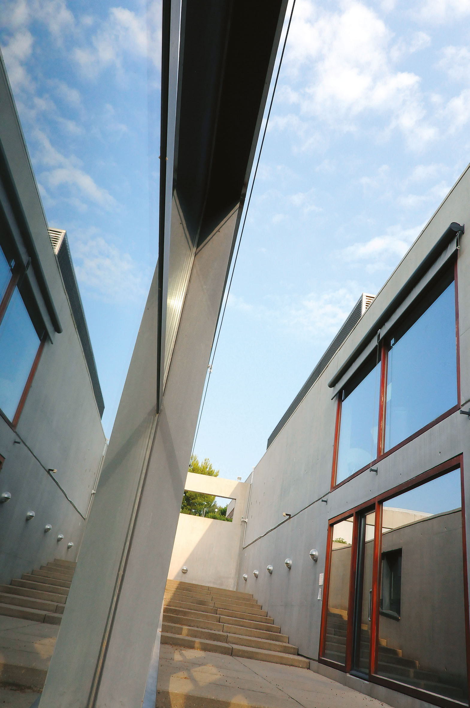 Coradin innovative solutions – The quality and proximity of the teams