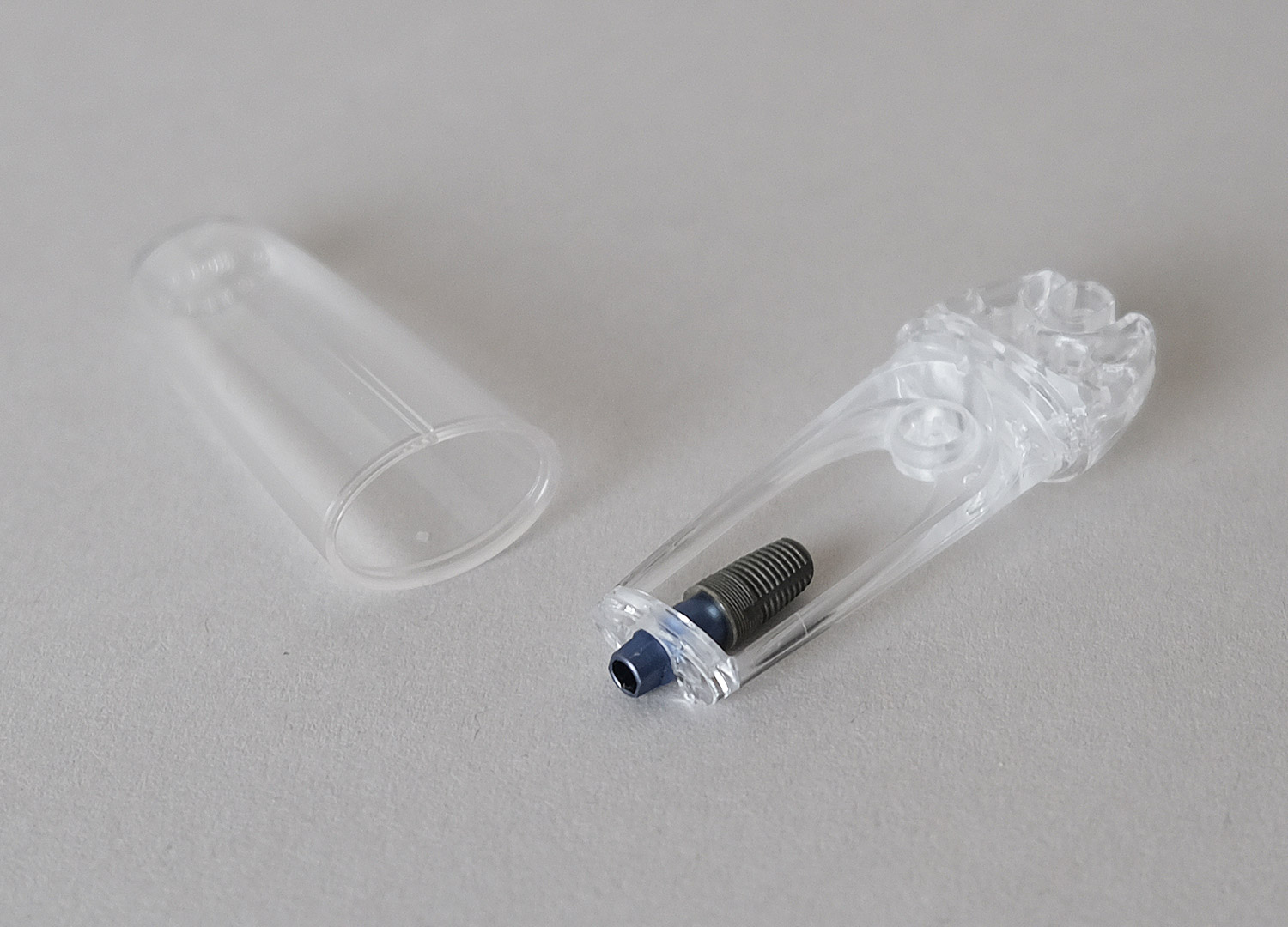 Specific development Coradin - Medical and pharmaceutical devices